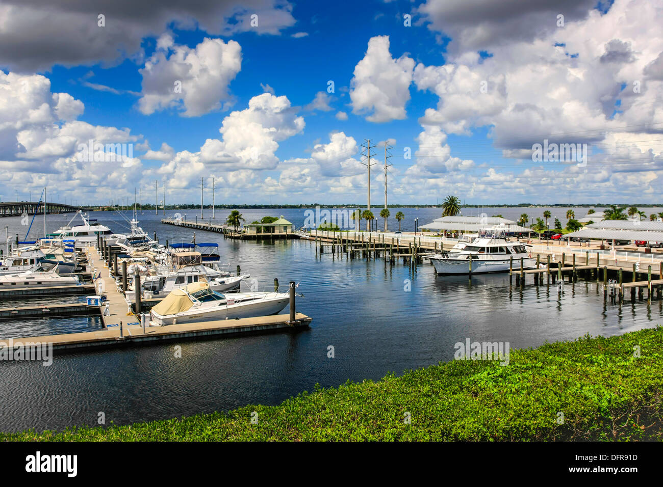 Punta gorda florida marina hi-res stock photography and images - Alamy