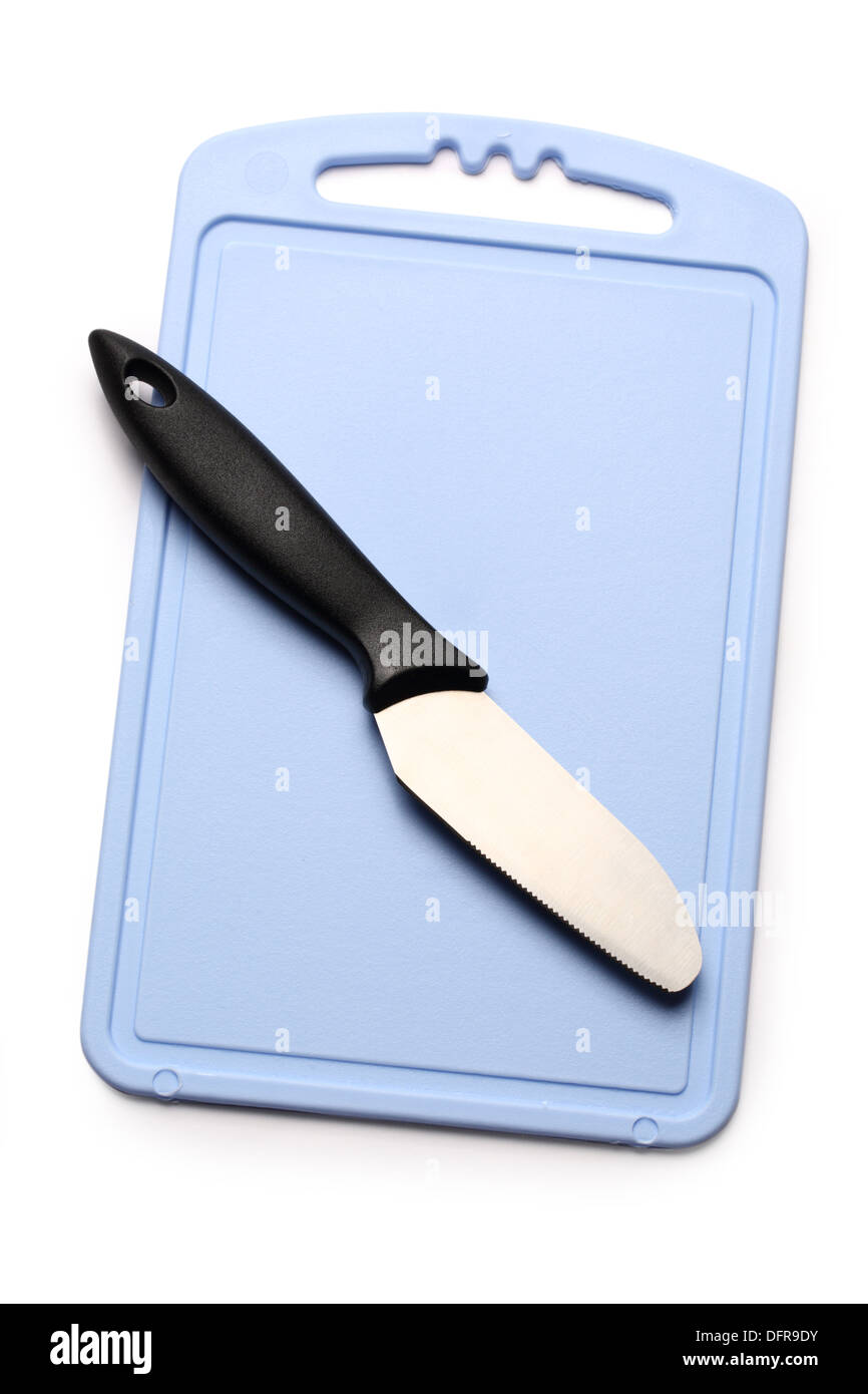 Kitchen knife and preparation board Stock Photo - Alamy