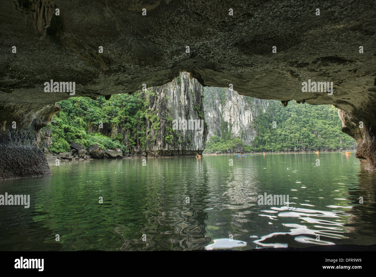 exploring a hidden lagoon in Halong Bay, Vietnam Stock Photo - Alamy