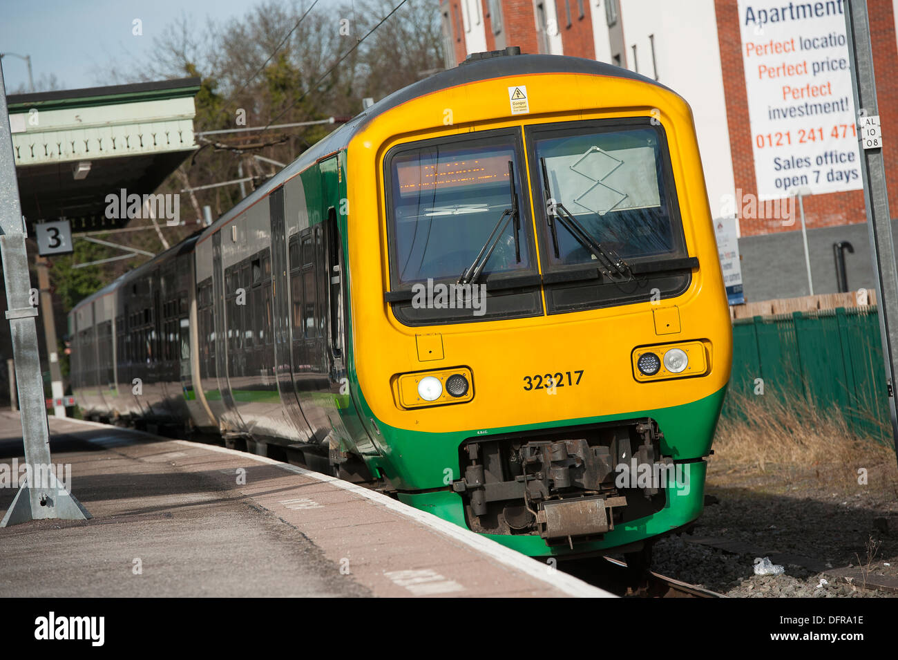 London Midland class 323 passenger train at Four Oaks Railway Station ...