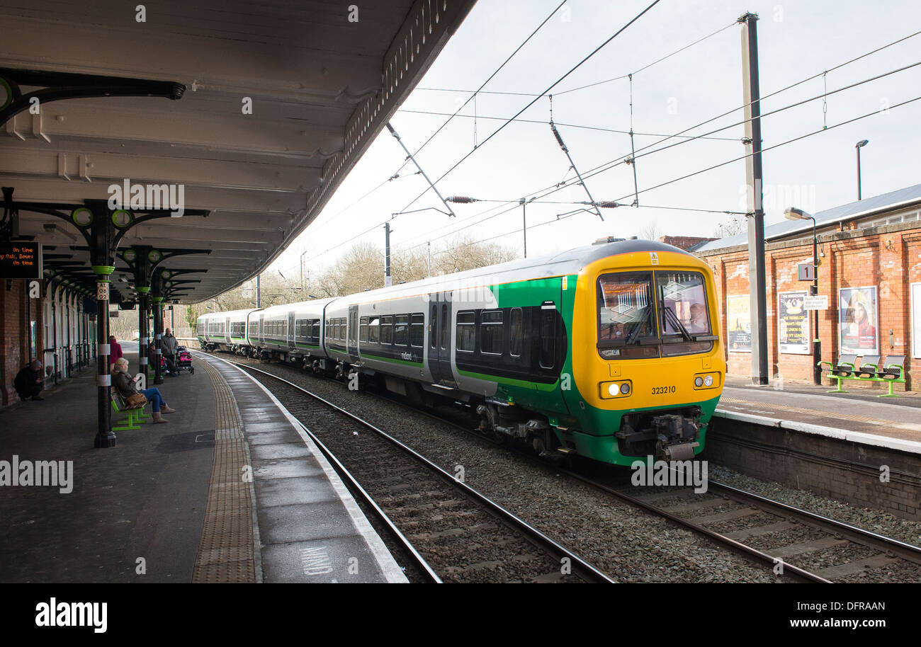 Sutton coldfield station hi-res stock photography and images - Alamy