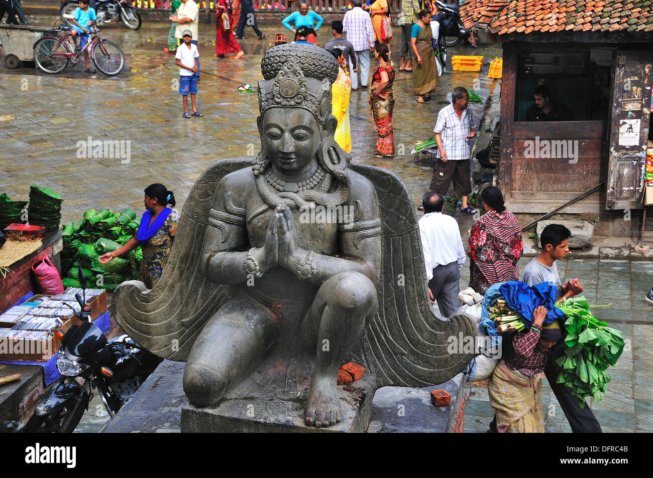 Garud statue at durbar square hi-res stock photography and images - Alamy