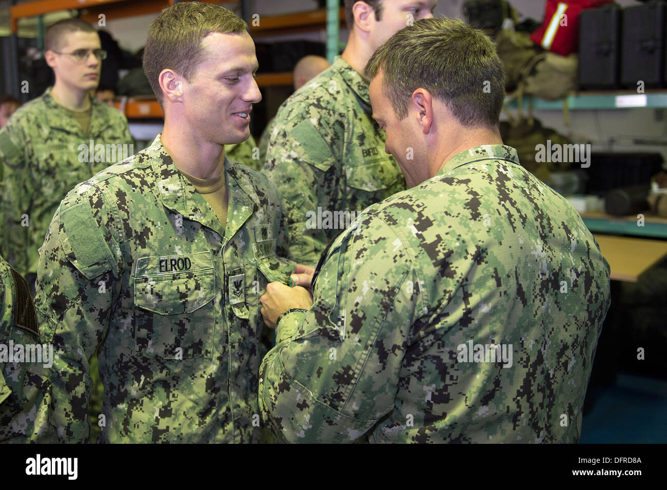 Navy and marine corps achievement hi-res stock photography and images ...