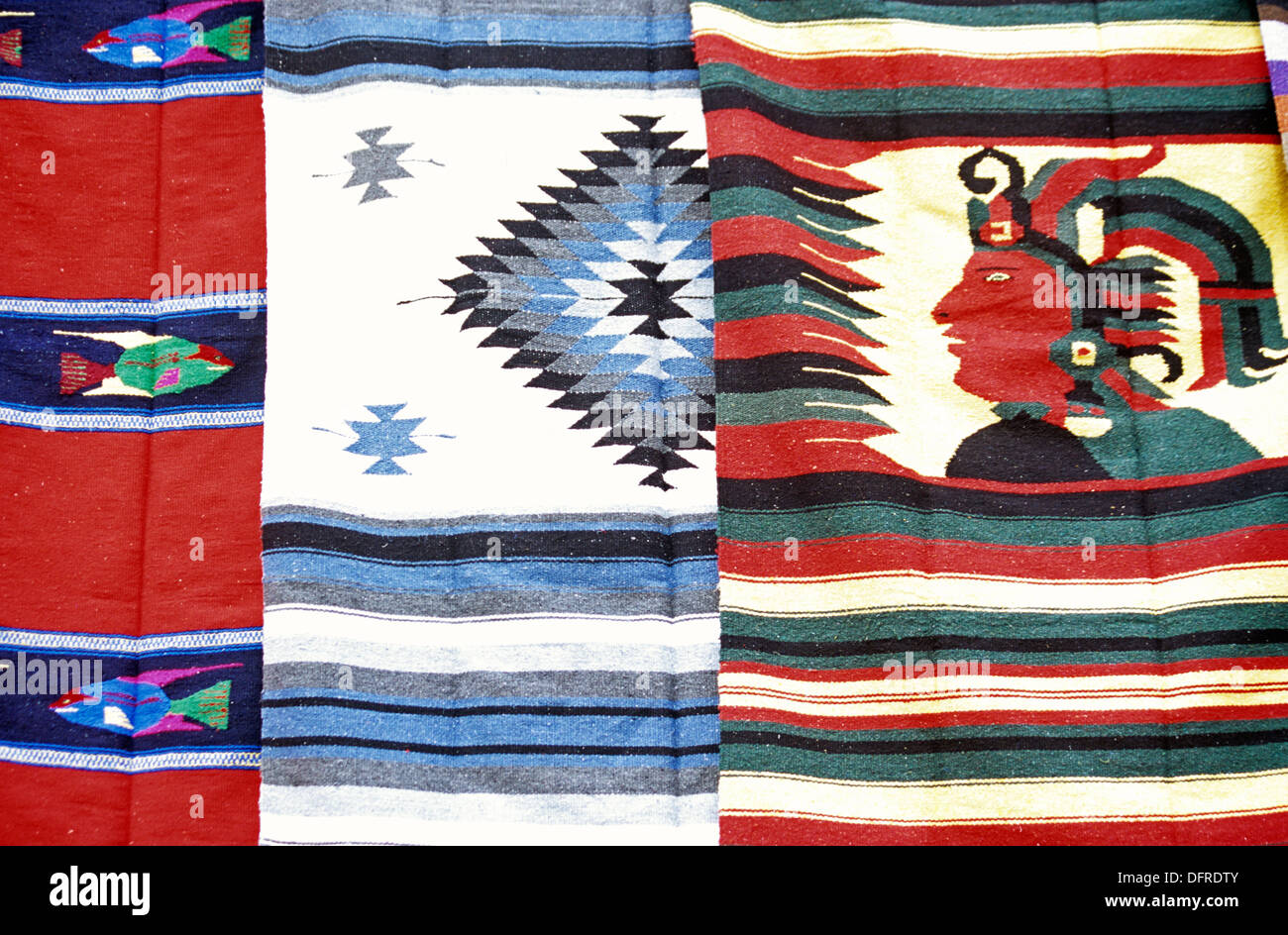 Maya textiles on display at tulum hi-res stock photography and images ...