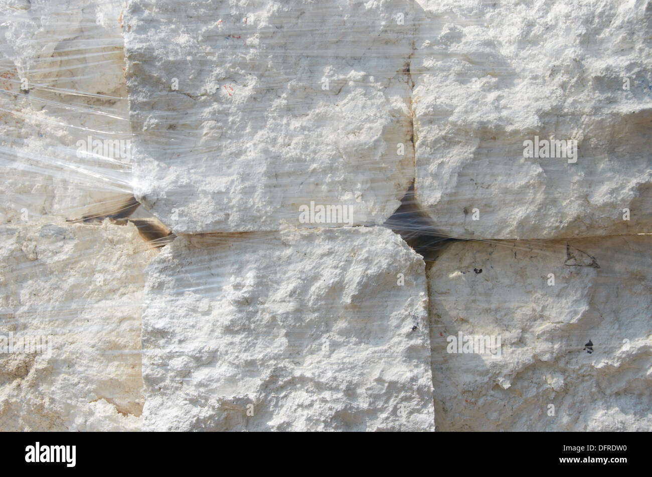 Polystyrene blocks hi-res stock photography and images - Alamy