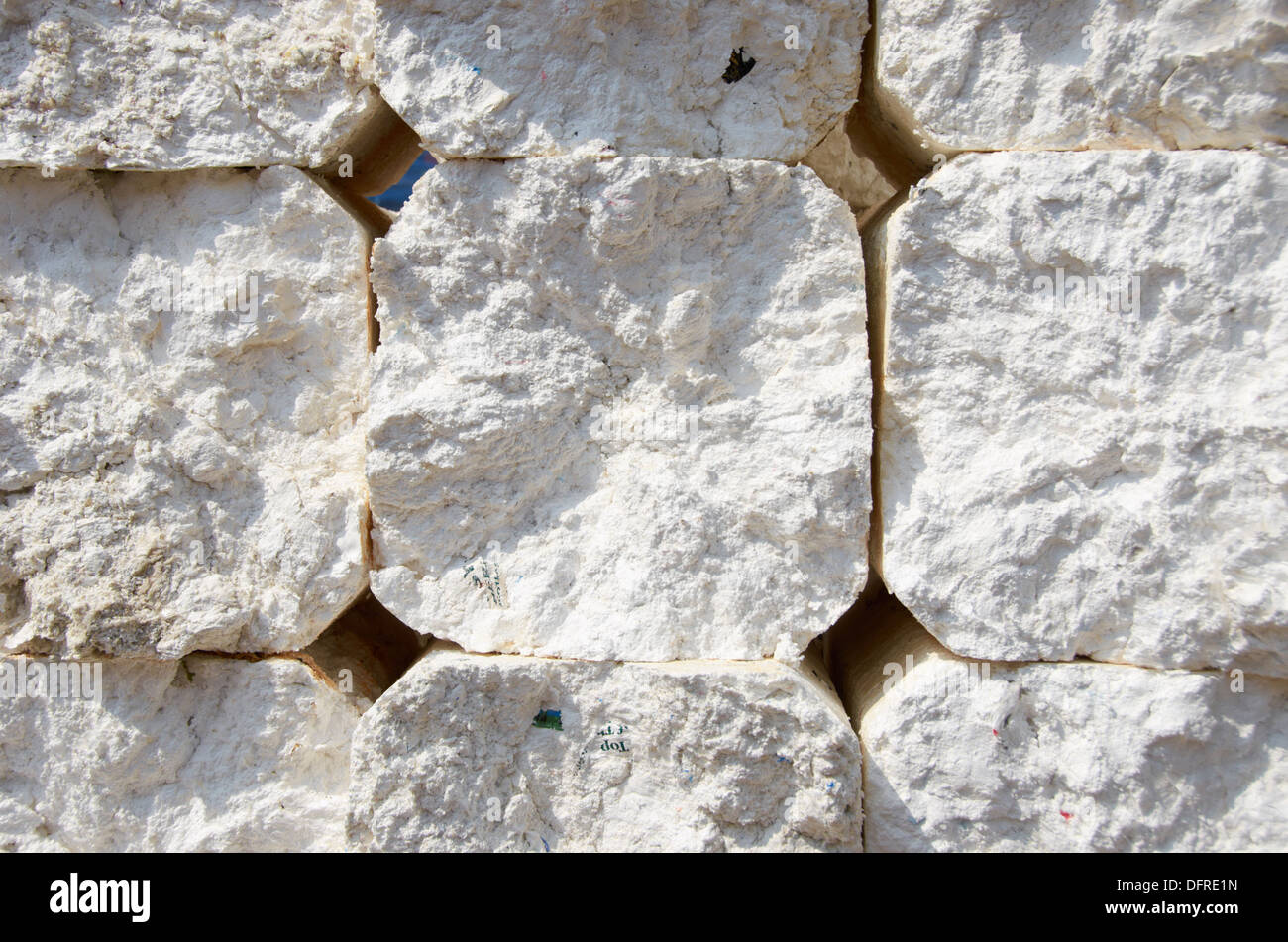 Polystyrene blocks hi-res stock photography and images - Alamy