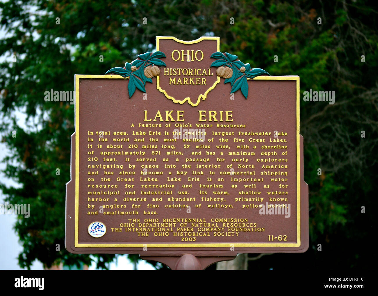 Lake Erie - Ohio Historical Marker Stock Photo - Alamy