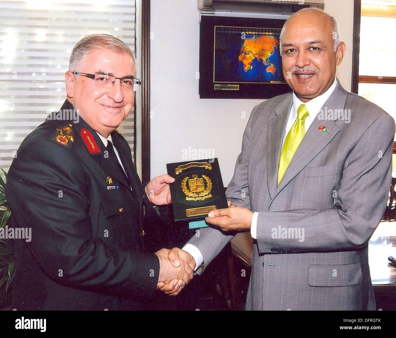 ISLAMABAD/ PAKISTAN . 8 oct. 2013 Handout image by PID Secretary ...