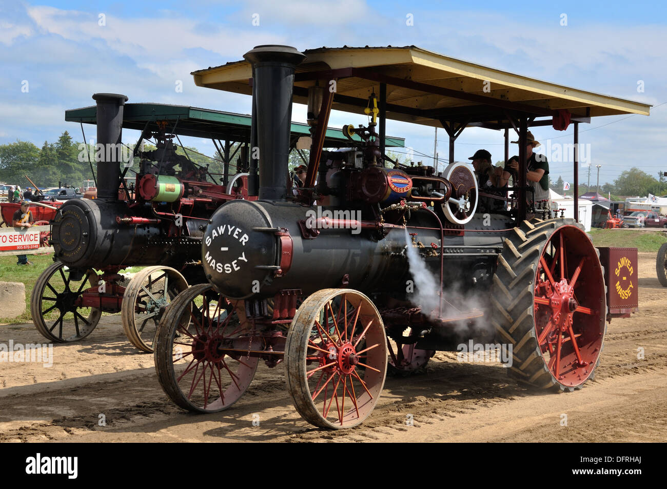 Fairground traction engine hi-res stock photography and images - Alamy