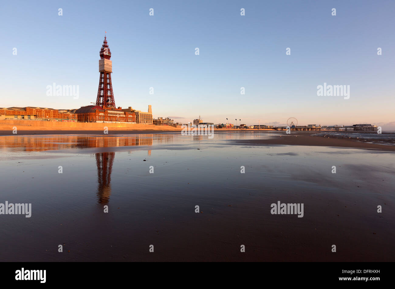 Blackpool tower beach hi-res stock photography and images - Alamy