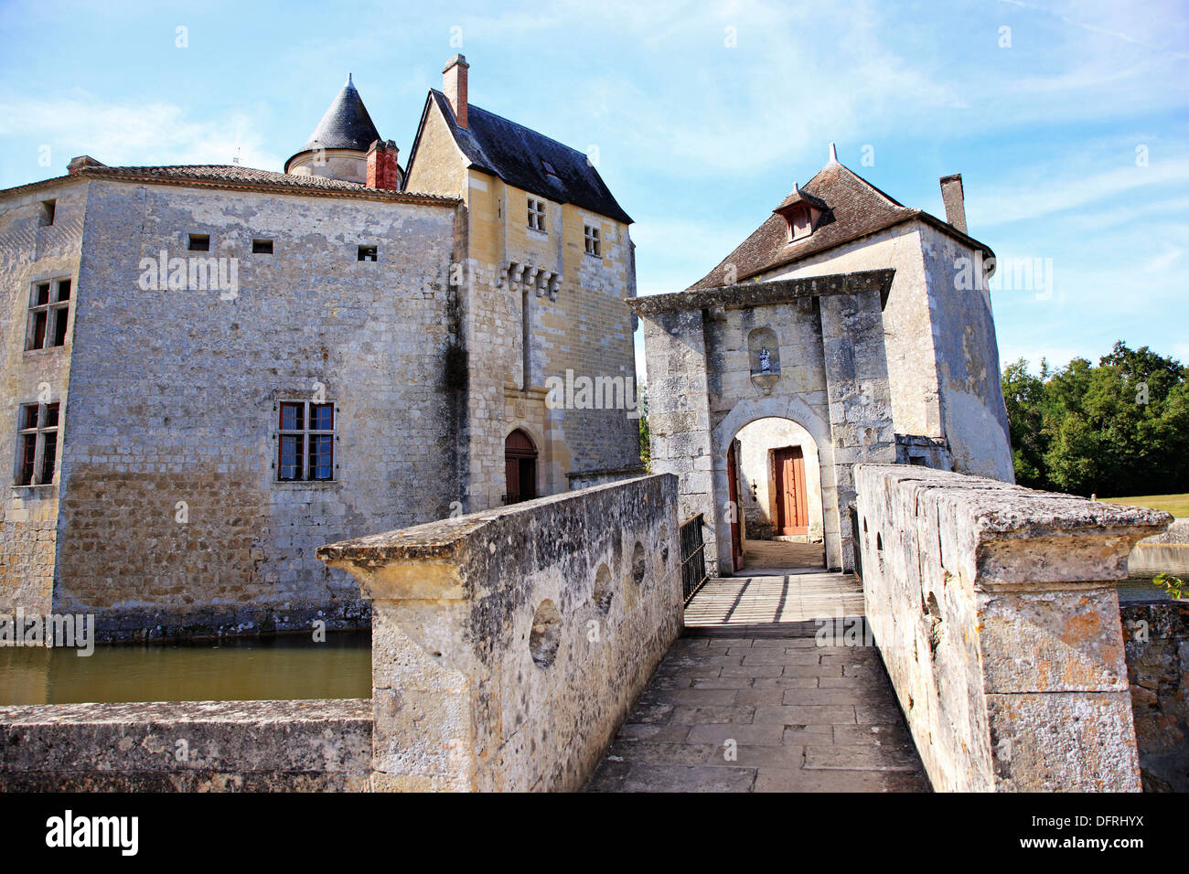 Chateau De La Brede High Resolution Stock Photography and Images - Alamy