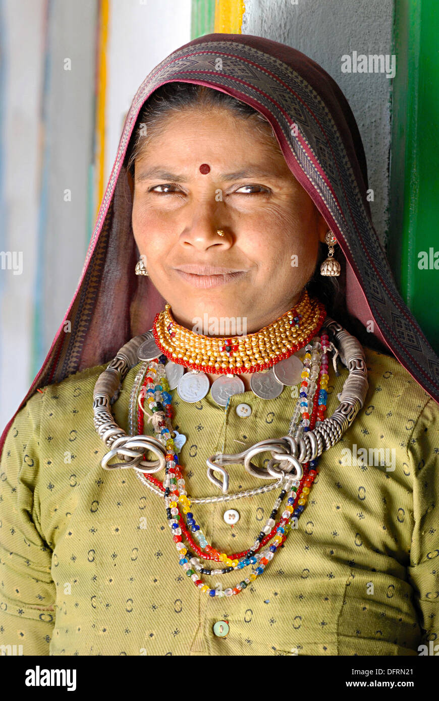 Close up of a Bareli tribe woman, Madhya Pradesh, India. Rural faces of ...