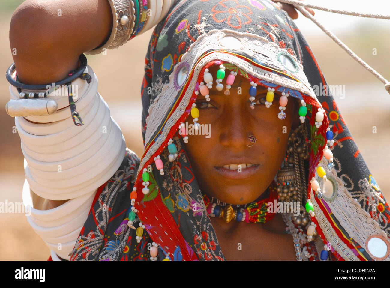 Colorful indian rajasthani woman hi-res stock photography and images ...