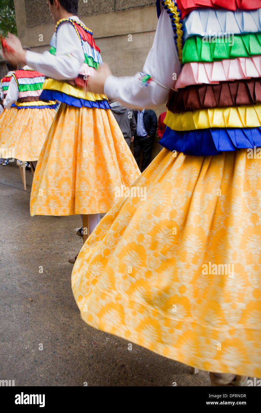 Stilt dance hi-res stock photography and images - Alamy