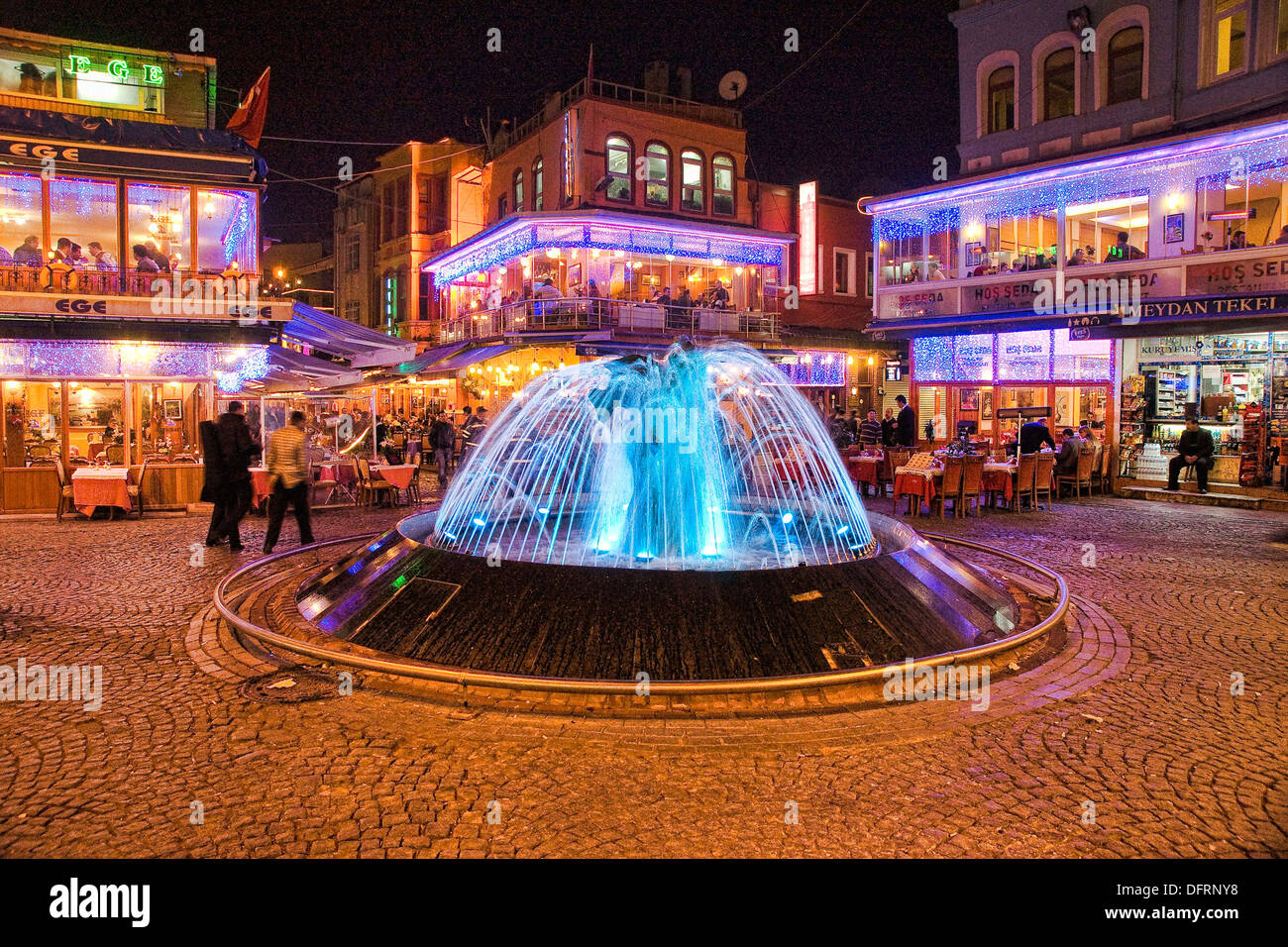 Restaurants kumkapi istanbul turkey hi-res stock photography and images ...