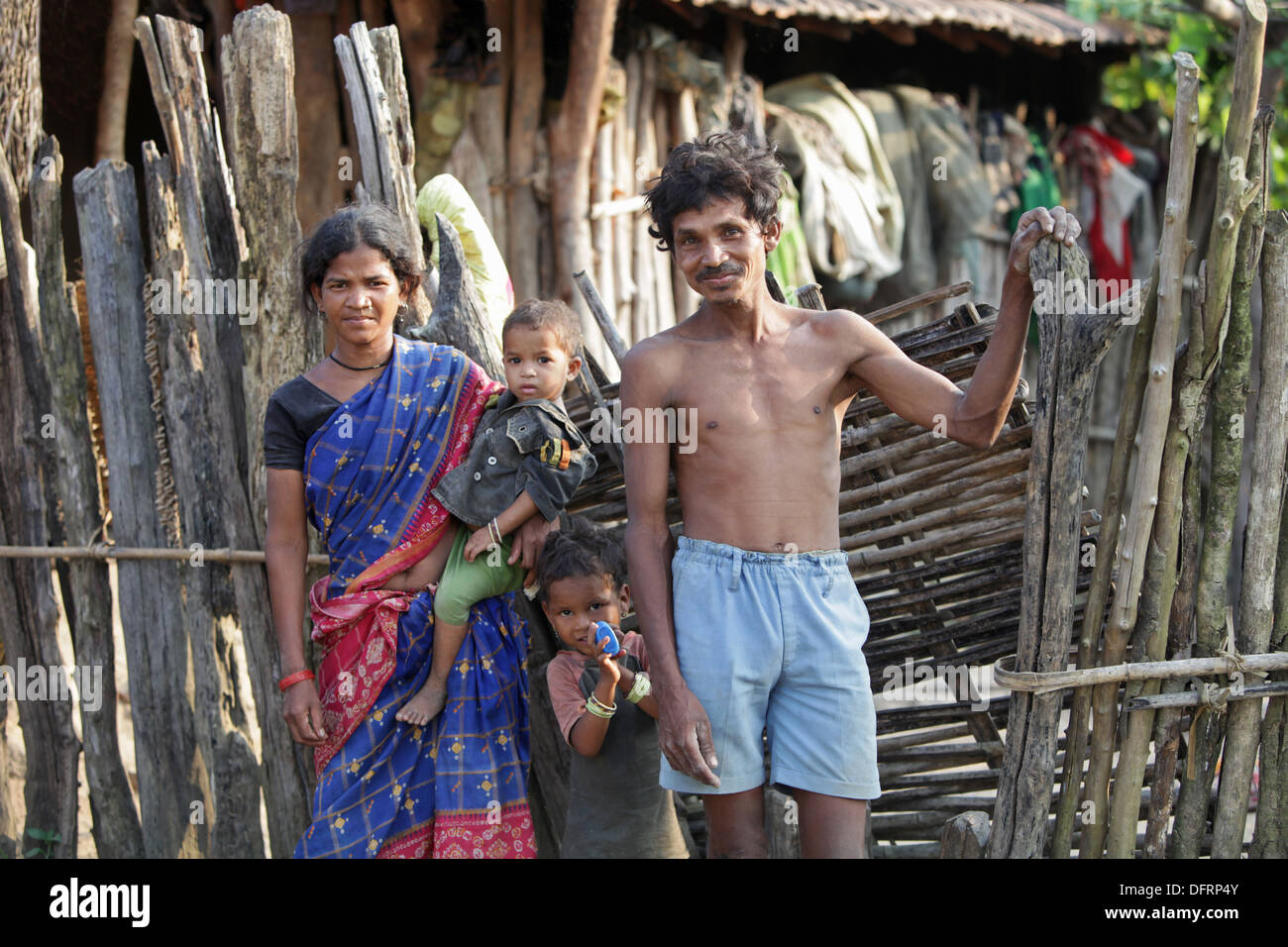 Madia tribal family, Bhamragad, Maharashtra, India Stock Photo - Alamy