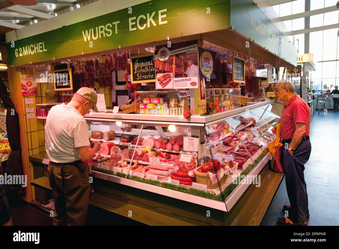 Butcher market stand hi-res stock photography and images - Alamy