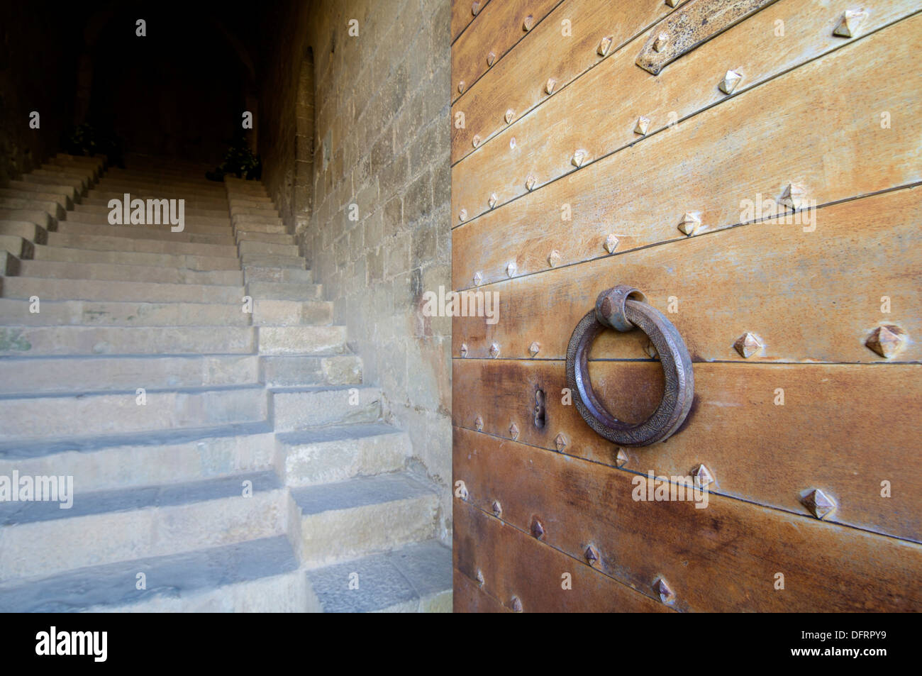 gateway to the medieval castle Loarre Stock Photo - Alamy