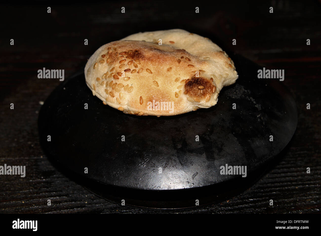 Lebanese Bread on Saj Stock Photo - Alamy