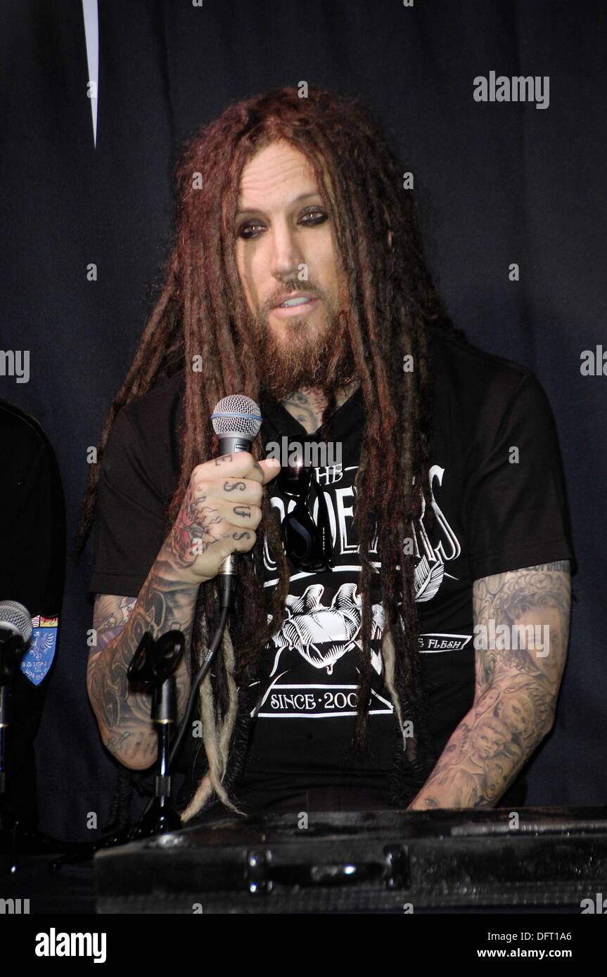 Brian Welch High Resolution Stock Photography and Images - Alamy