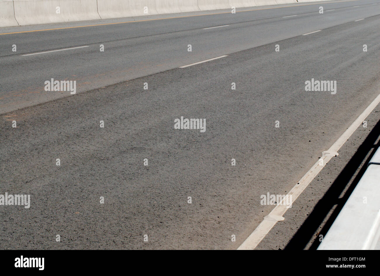 Multi lane motorway hi-res stock photography and images - Alamy