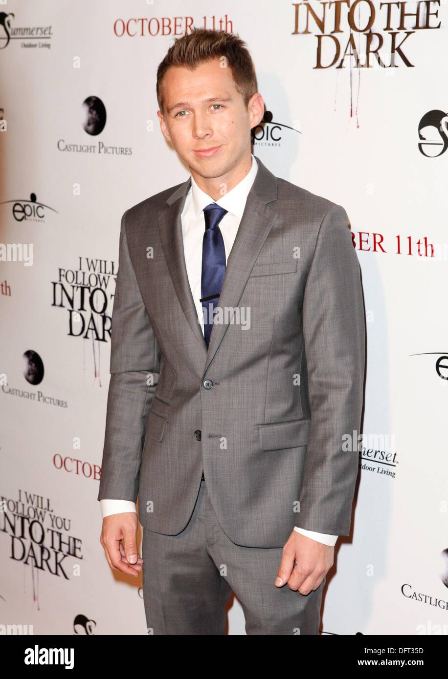 Los Angeles, CA, USA. 8th Oct, 2013. Mark Edwin Robinson at arrivals ...
