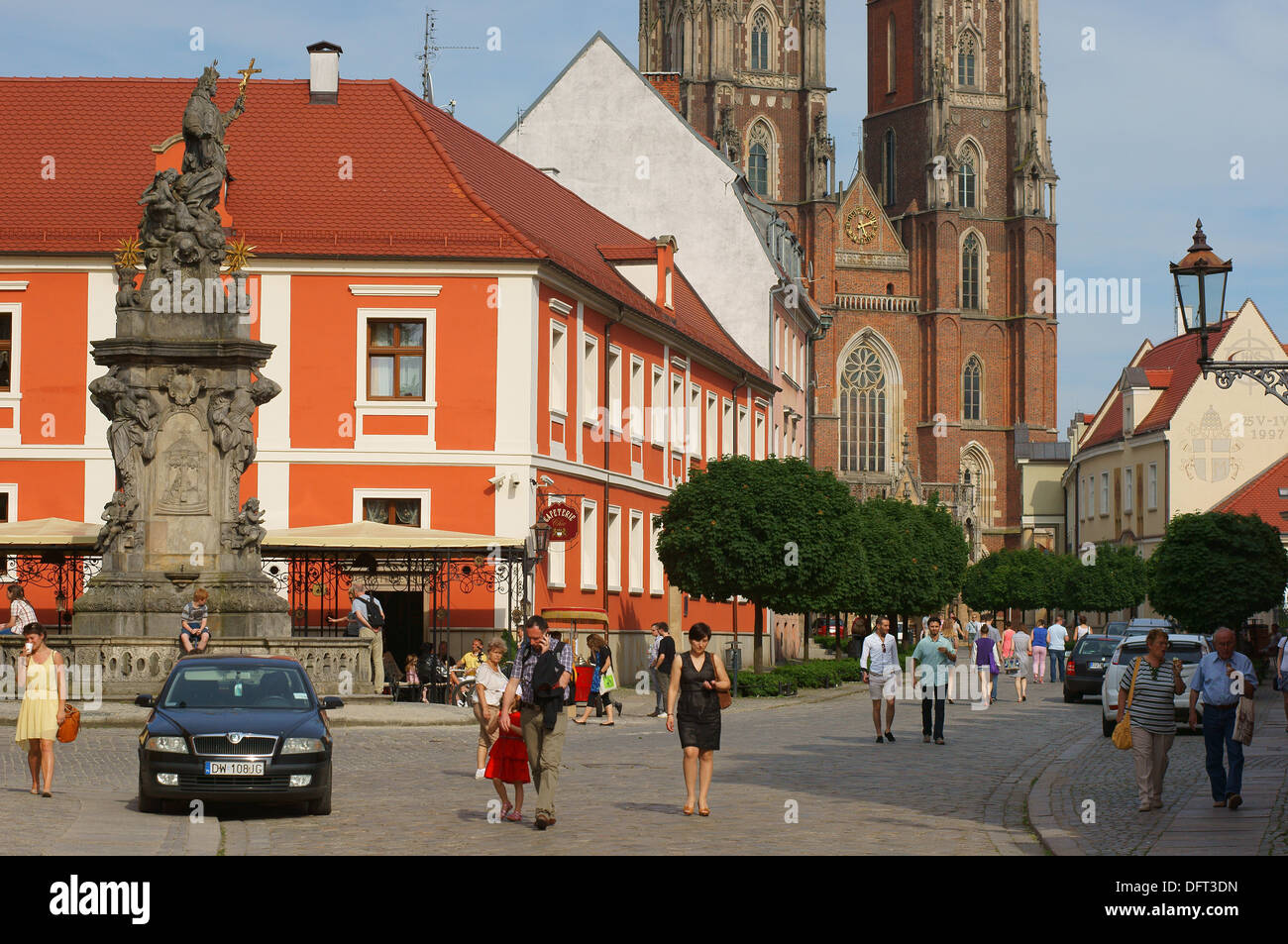 Wroclaw Ostrow Tumski Katedralna Street Stock Photo - Alamy