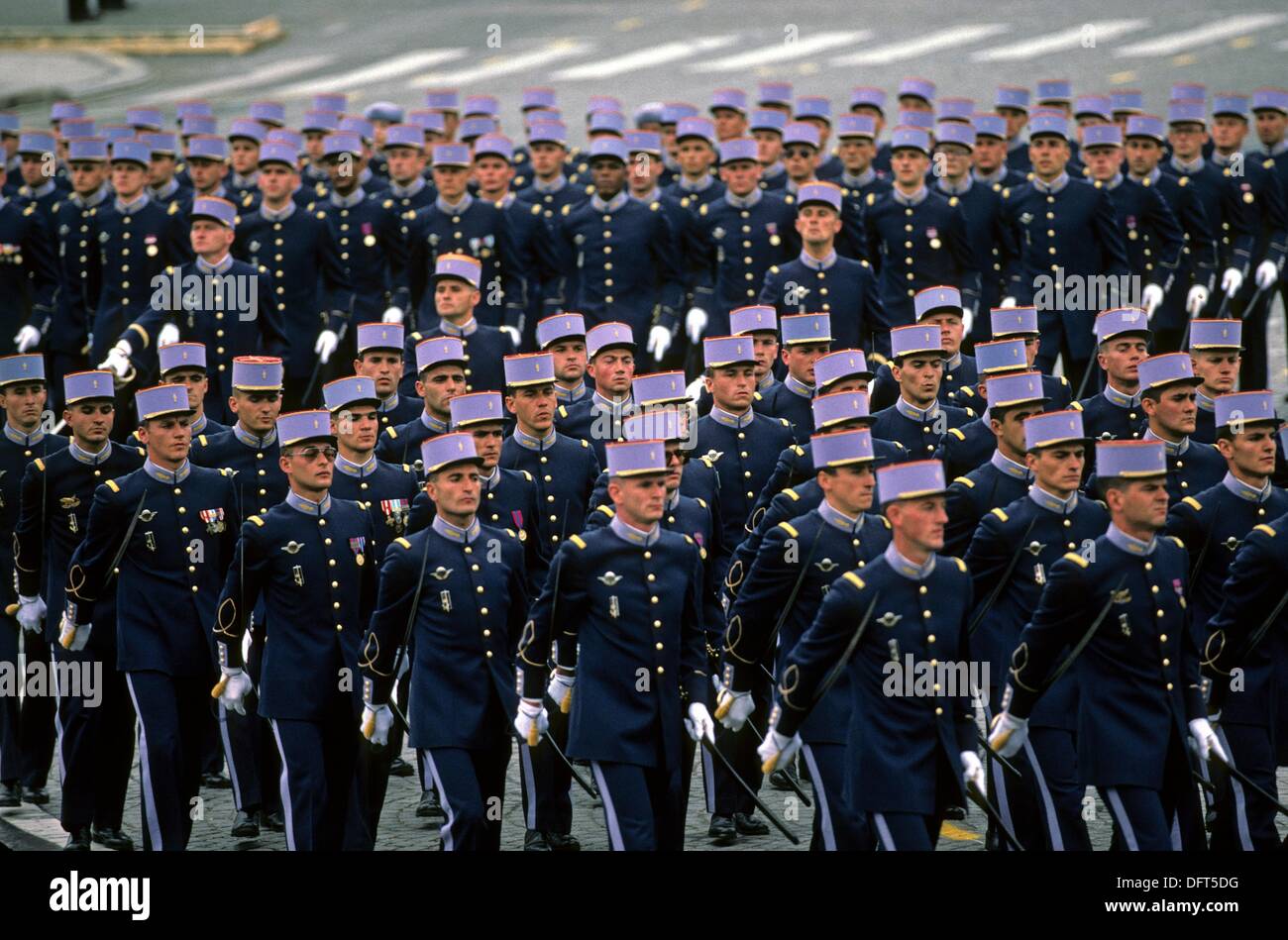 French Military Parade High Resolution Stock Photography and Images - Alamy