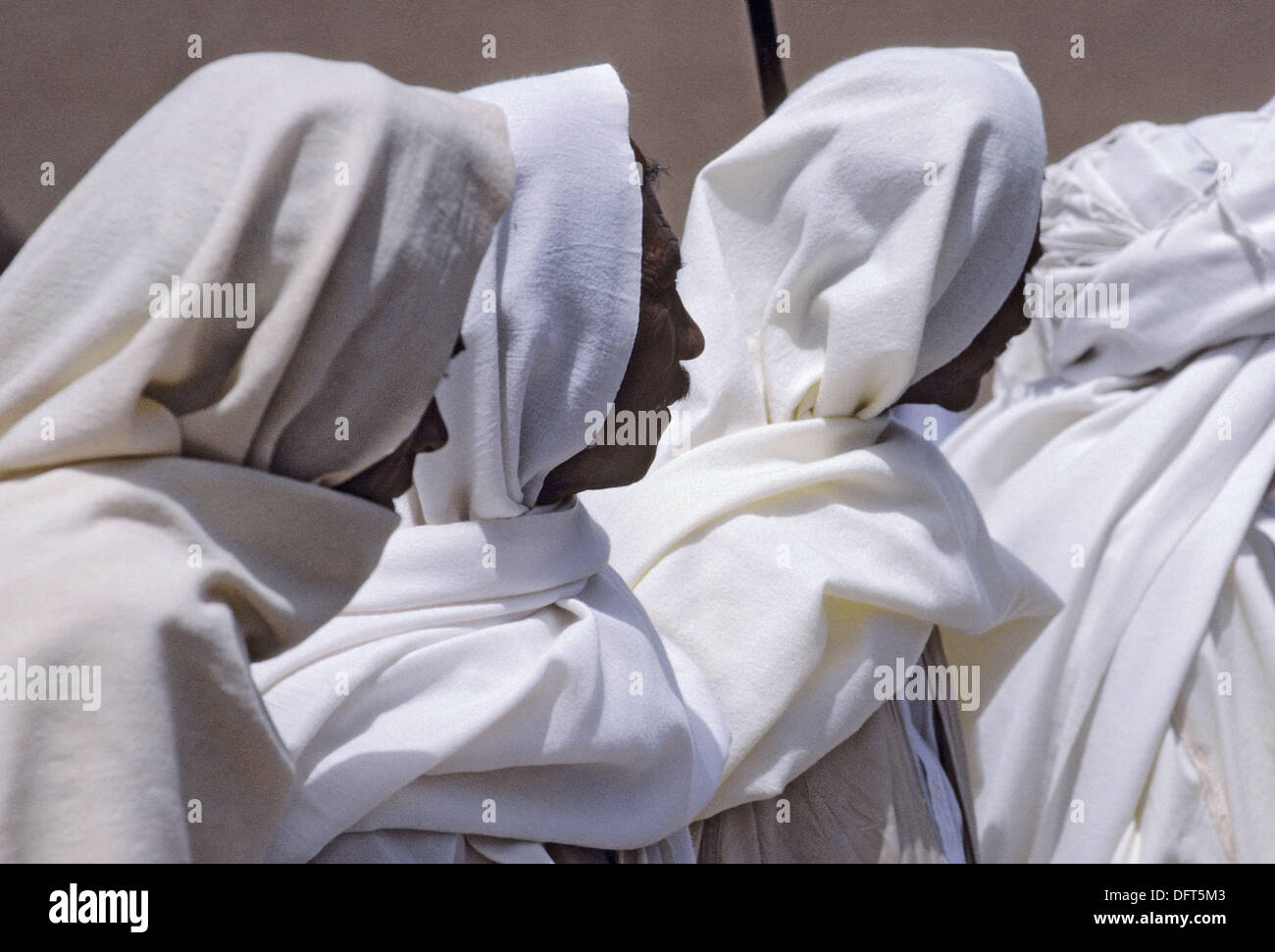 Bedouin wedding hi-res stock photography and images - Alamy