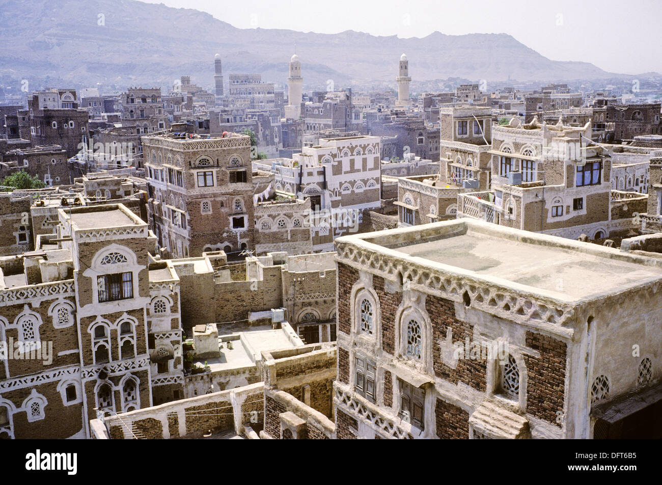 Yemeni architecture sana´a city capital hi-res stock photography and ...