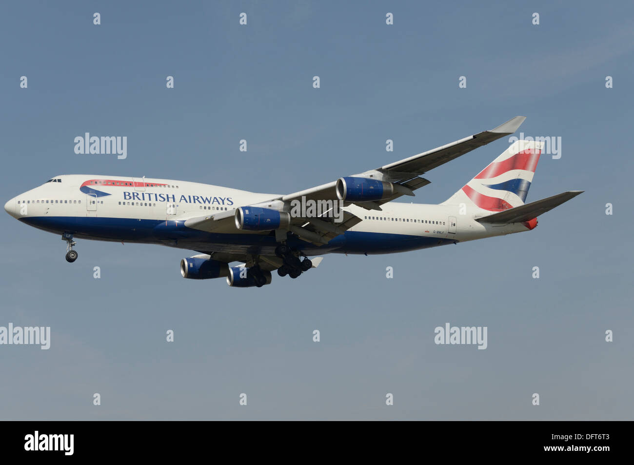 Ba Boeing 747 Landing Stock Photos & Ba Boeing 747 Landing Stock Images ...