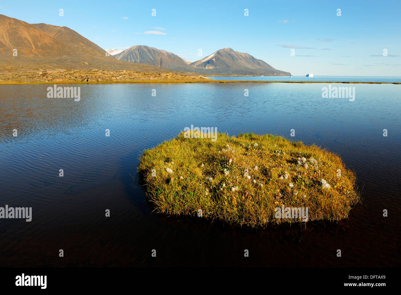 Dundas Harbour High Resolution Stock Photography and Images - Alamy