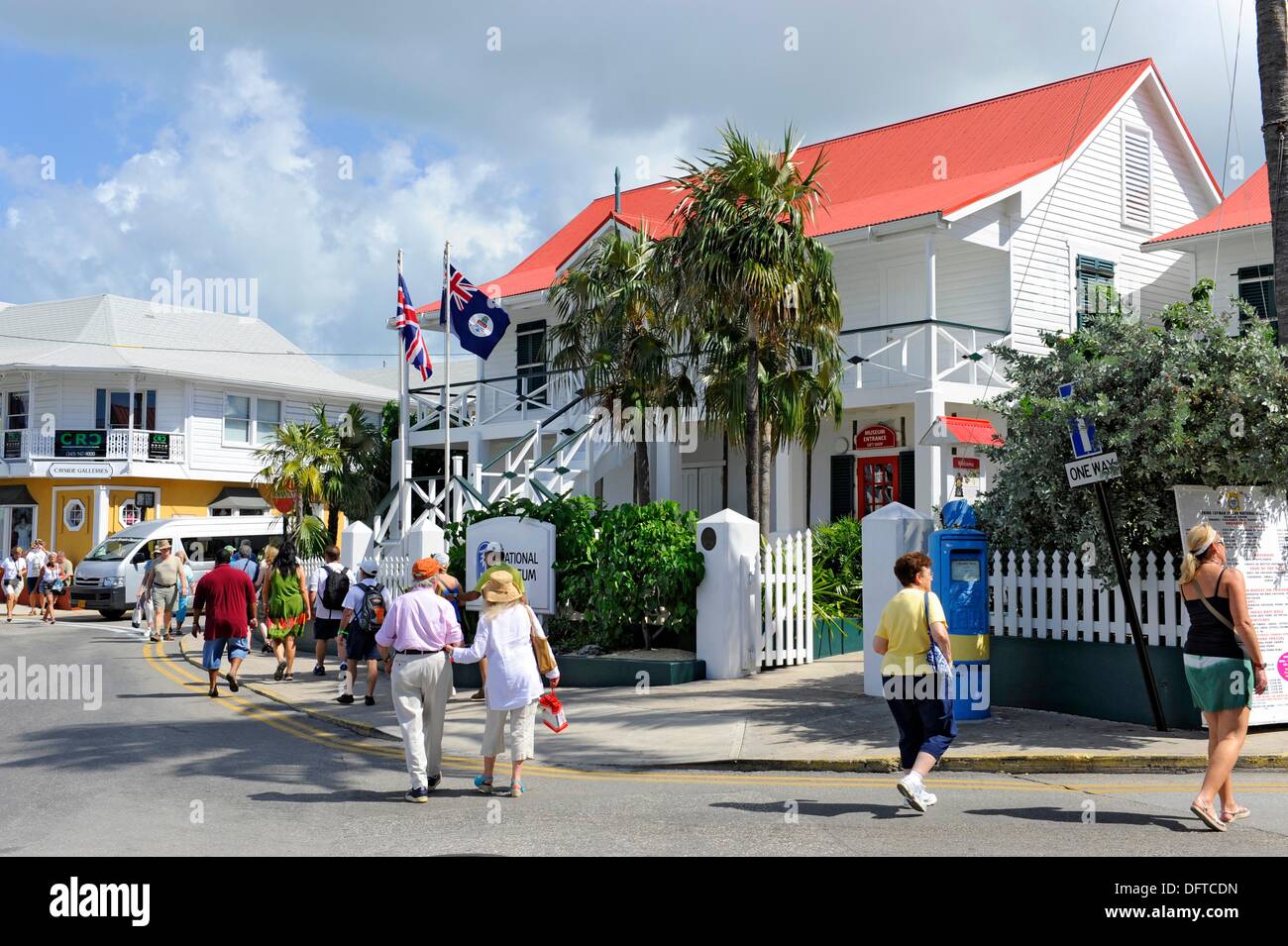 Caribbean museum artefact hi-res stock photography and images - Alamy