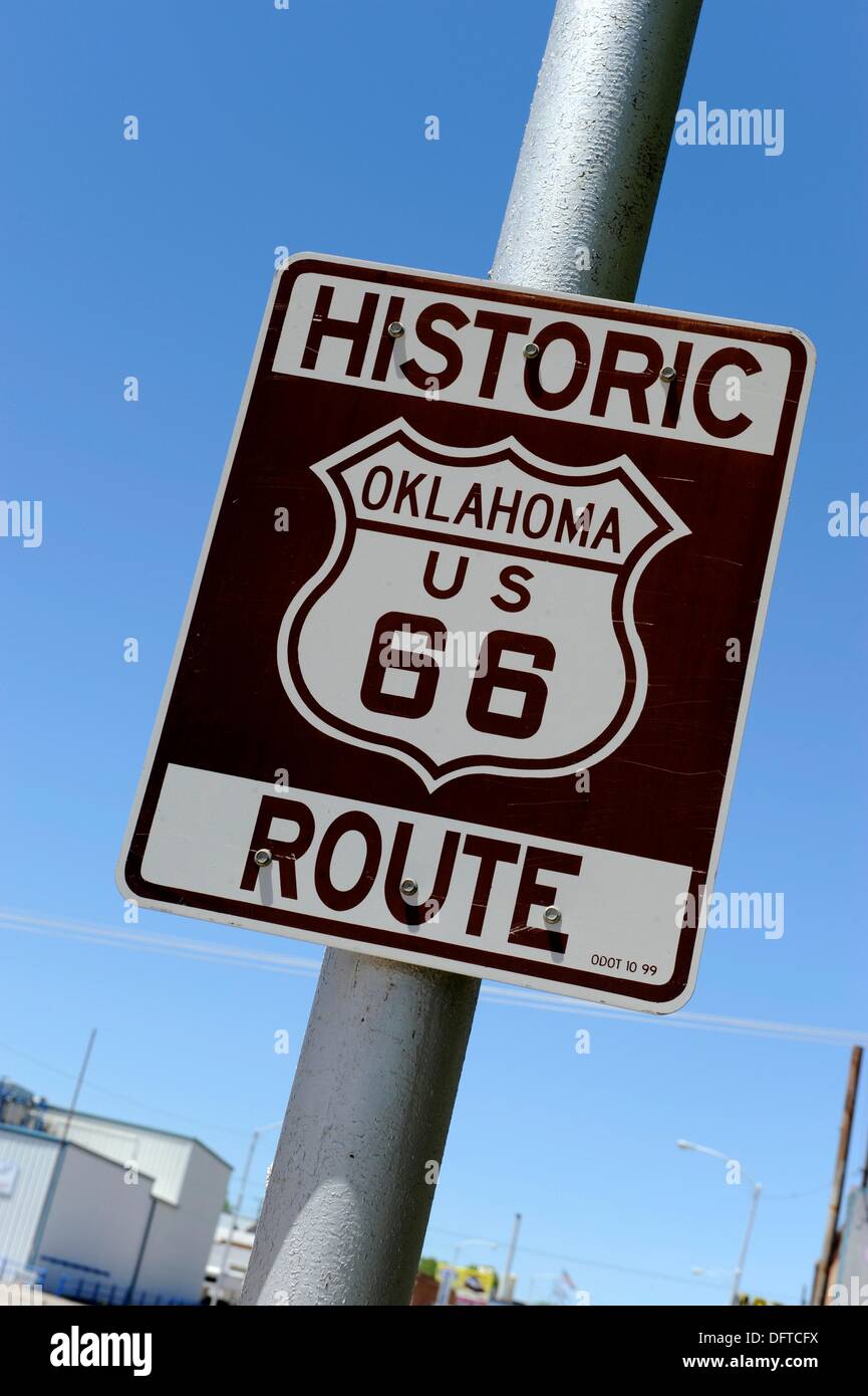 Route 66 sign and car hi-res stock photography and images - Alamy