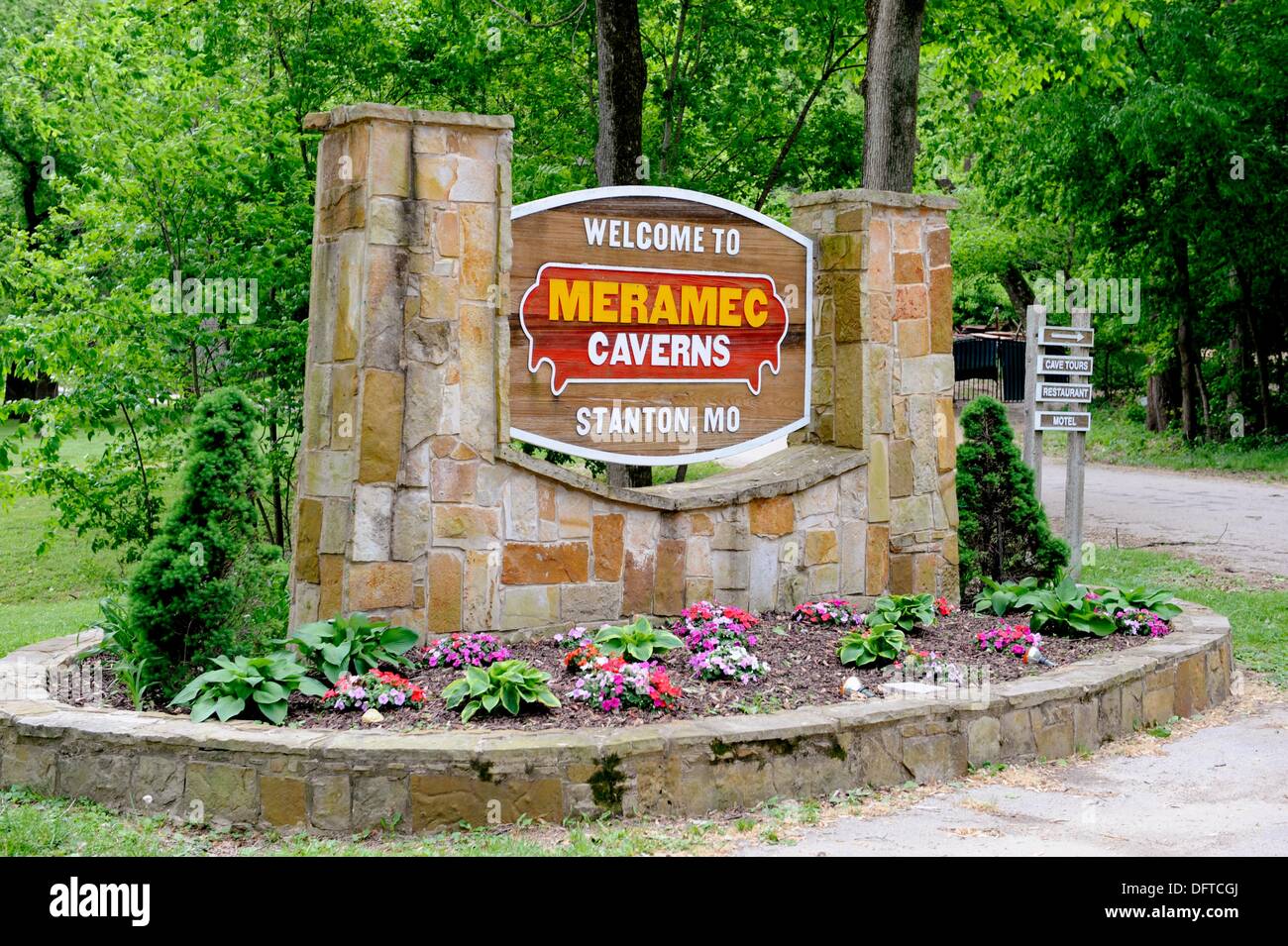 Meramec cavern hi-res stock photography and images - Alamy