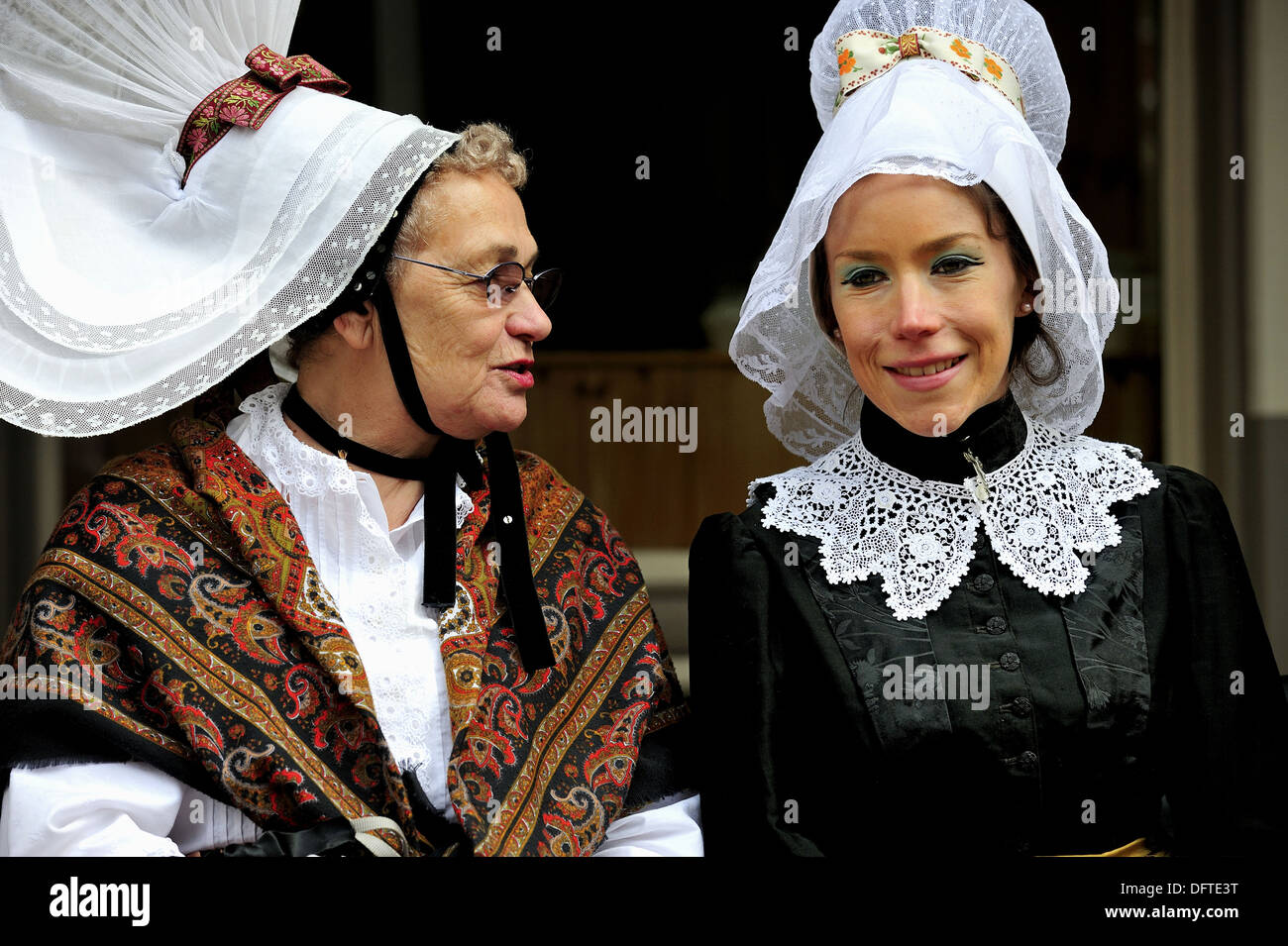 Norman dress hi-res stock photography and images - Alamy