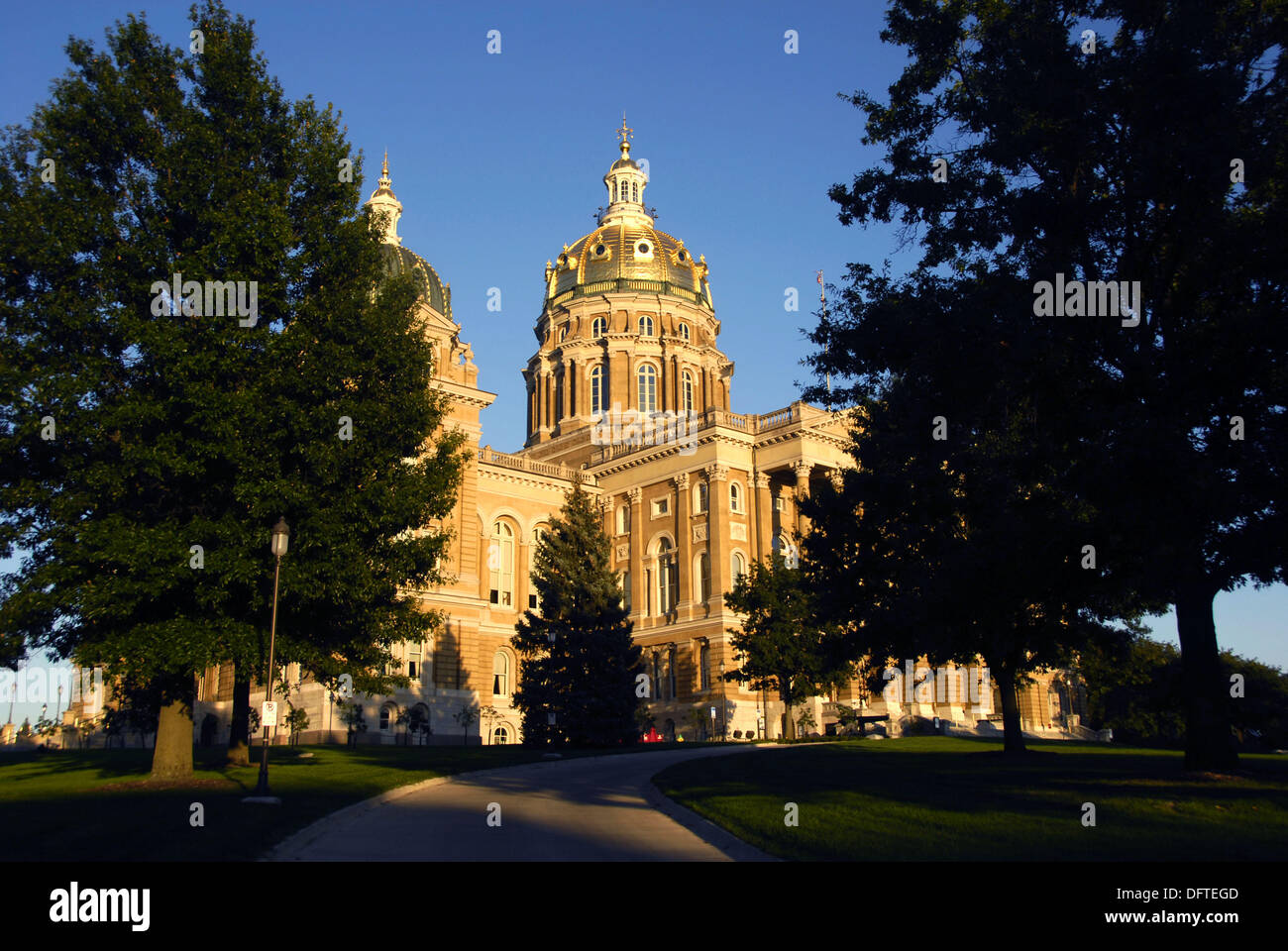 State capitol building iowa hi-res stock photography and images - Alamy