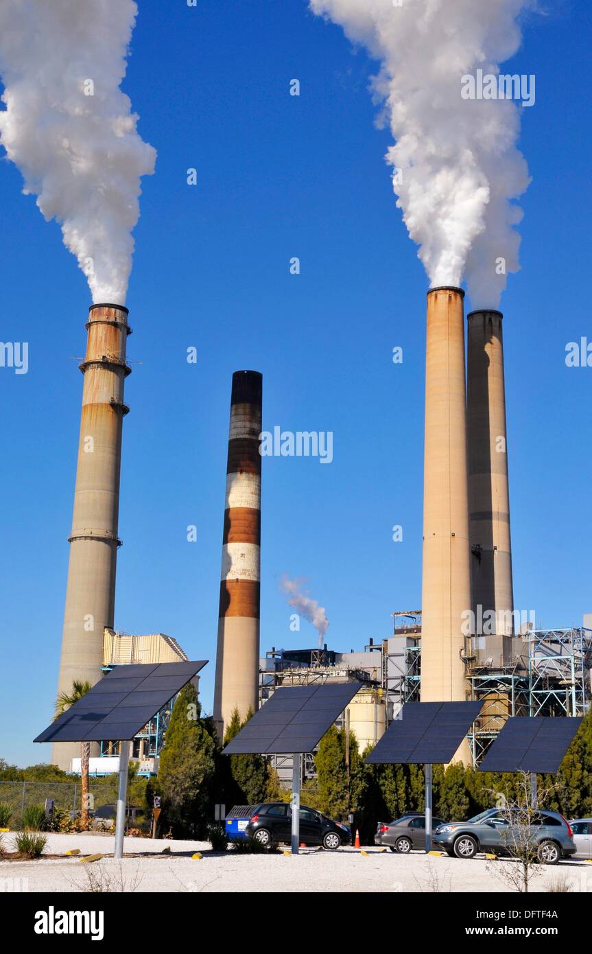 Tampa electric solar hi-res stock photography and images - Alamy