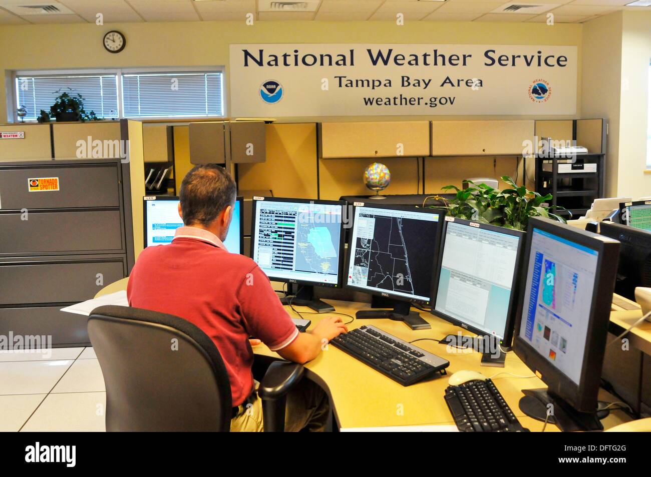 Doppler radar storm screen hi-res stock photography and images - Alamy