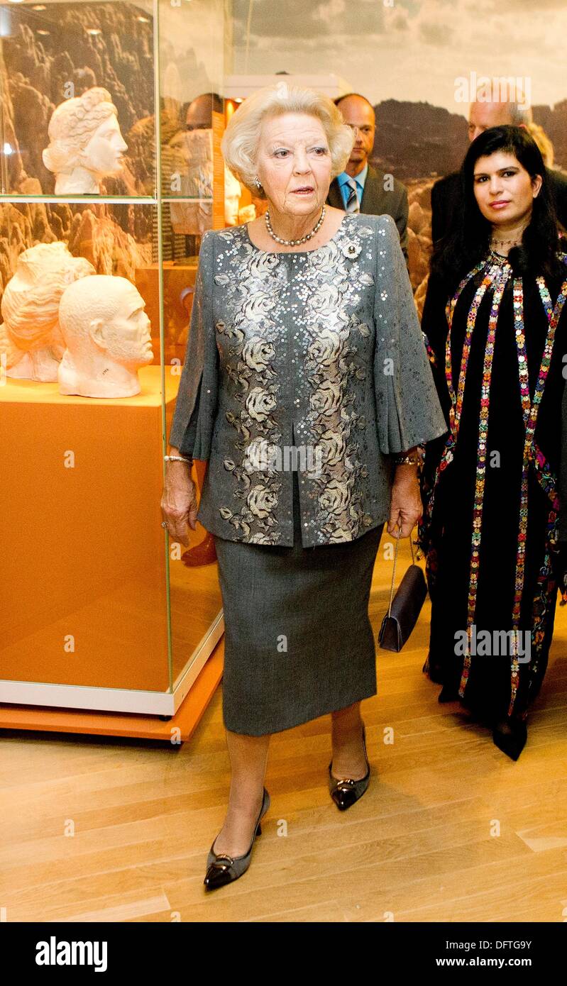 Leiden, The Netherlands. 8th Oct, 2013. Princess Beatrix of The ...