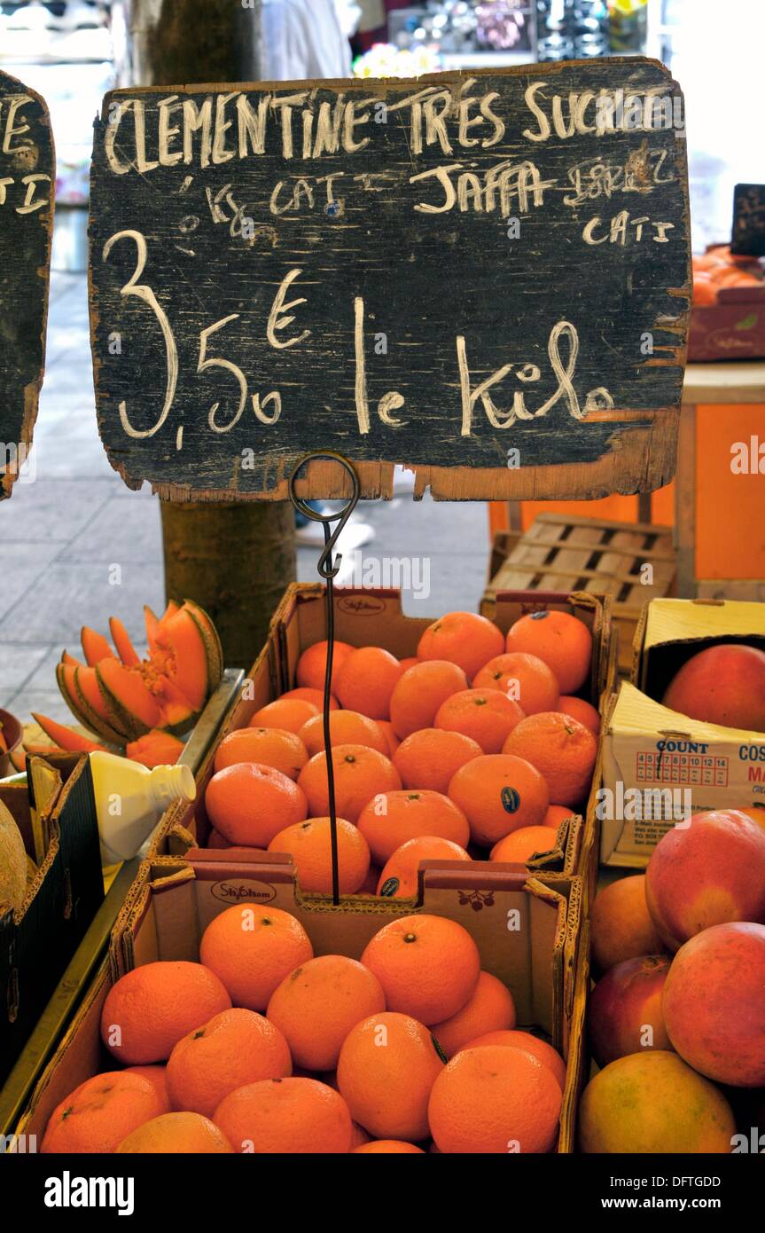 Citrus fruit market exhibition hi-res stock photography and images - Alamy
