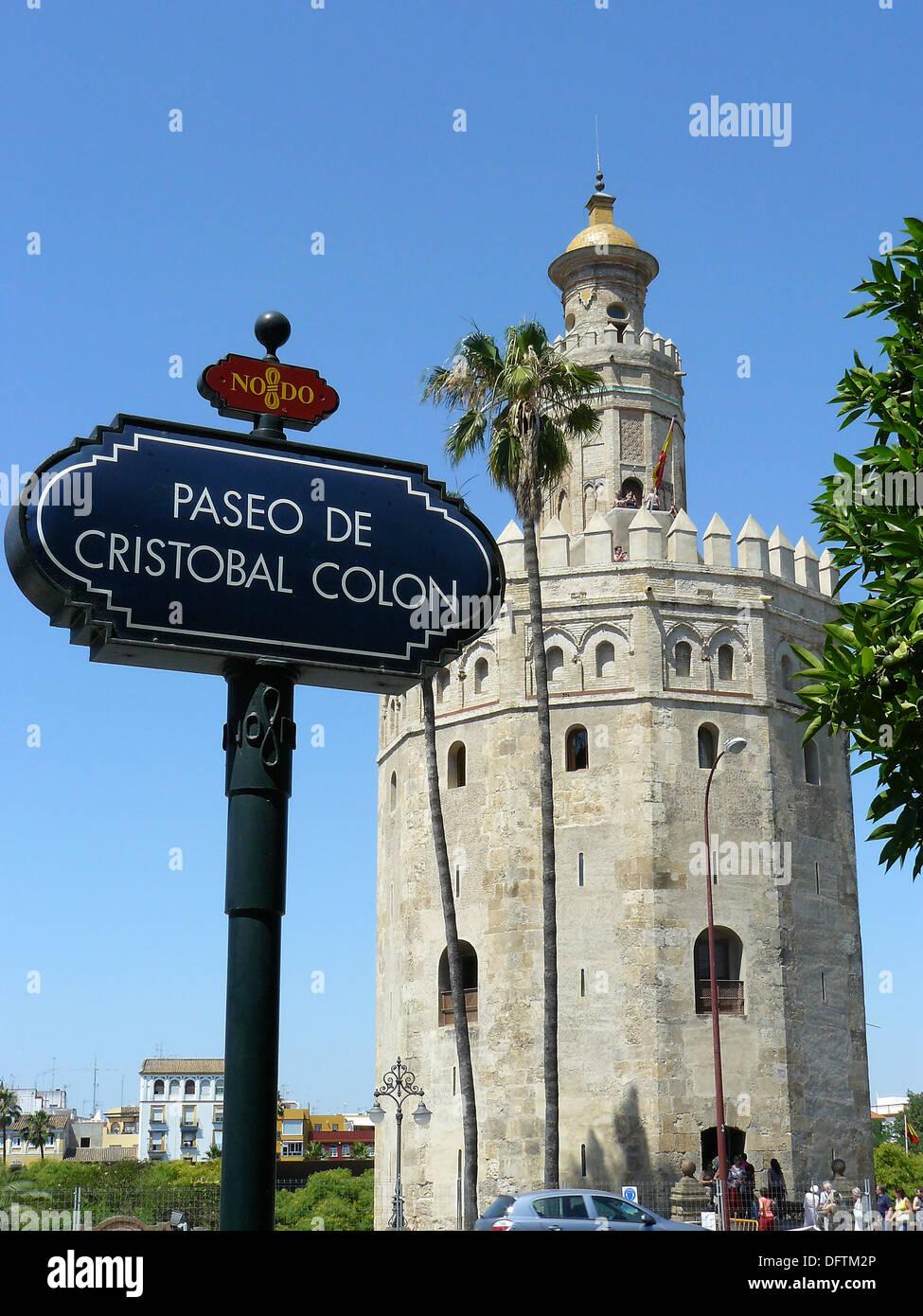 Paseo de cristobal colon hi-res stock photography and images - Alamy