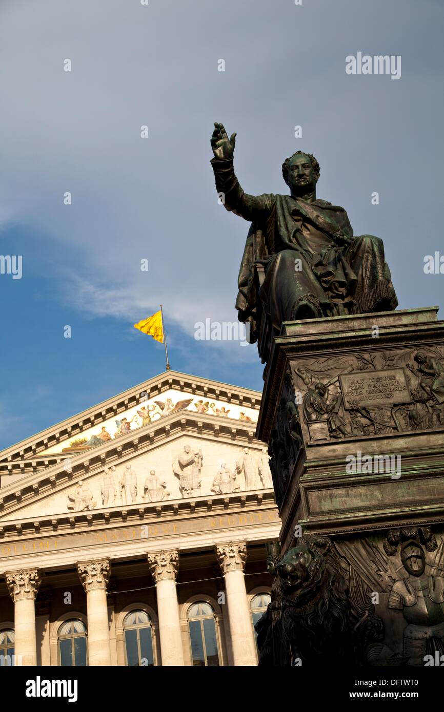 Bavarian state opera house hi-res stock photography and images - Alamy