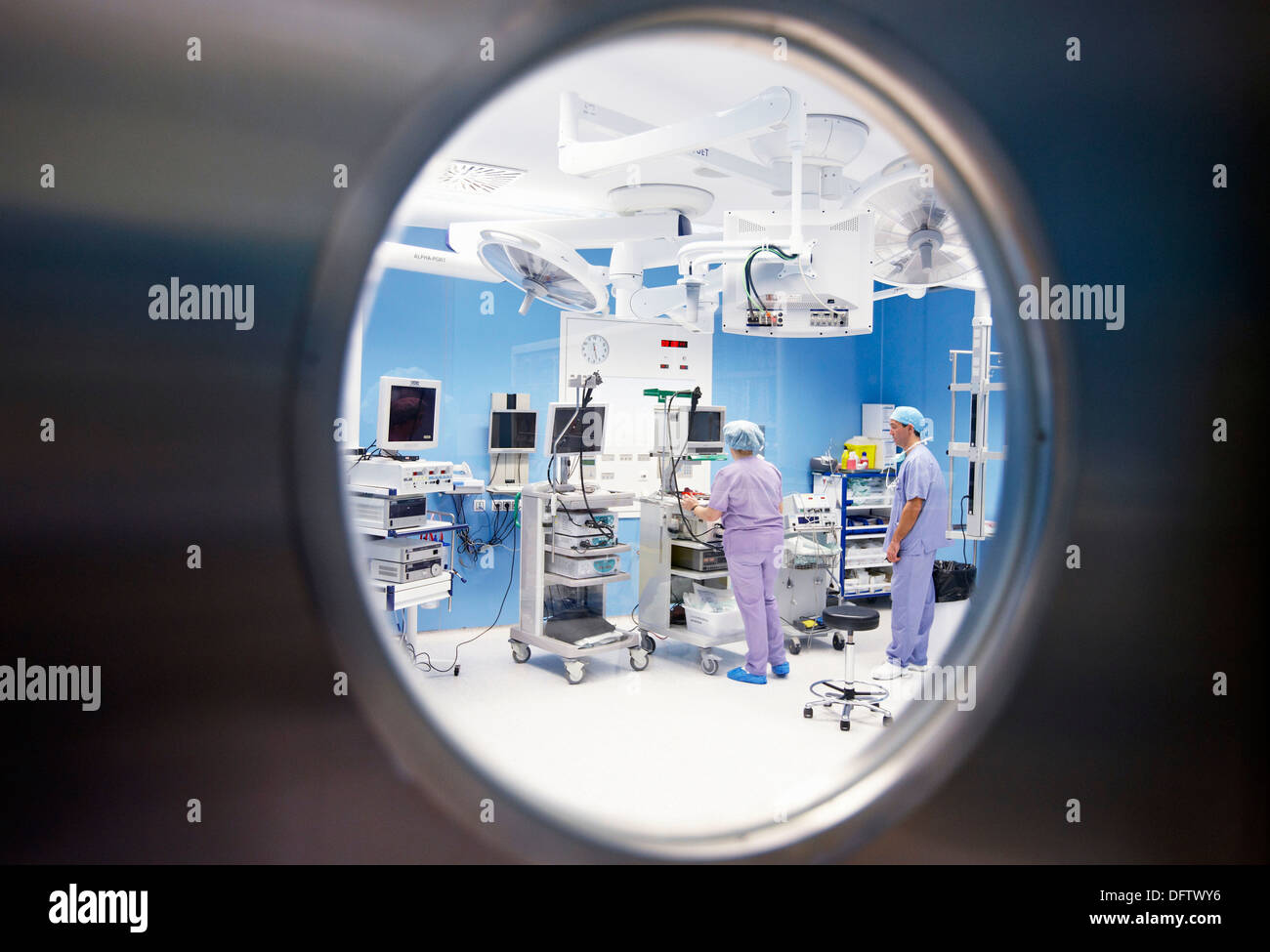 Operating room, surgical block. Hospital Policlinica Gipuzkoa, San ...