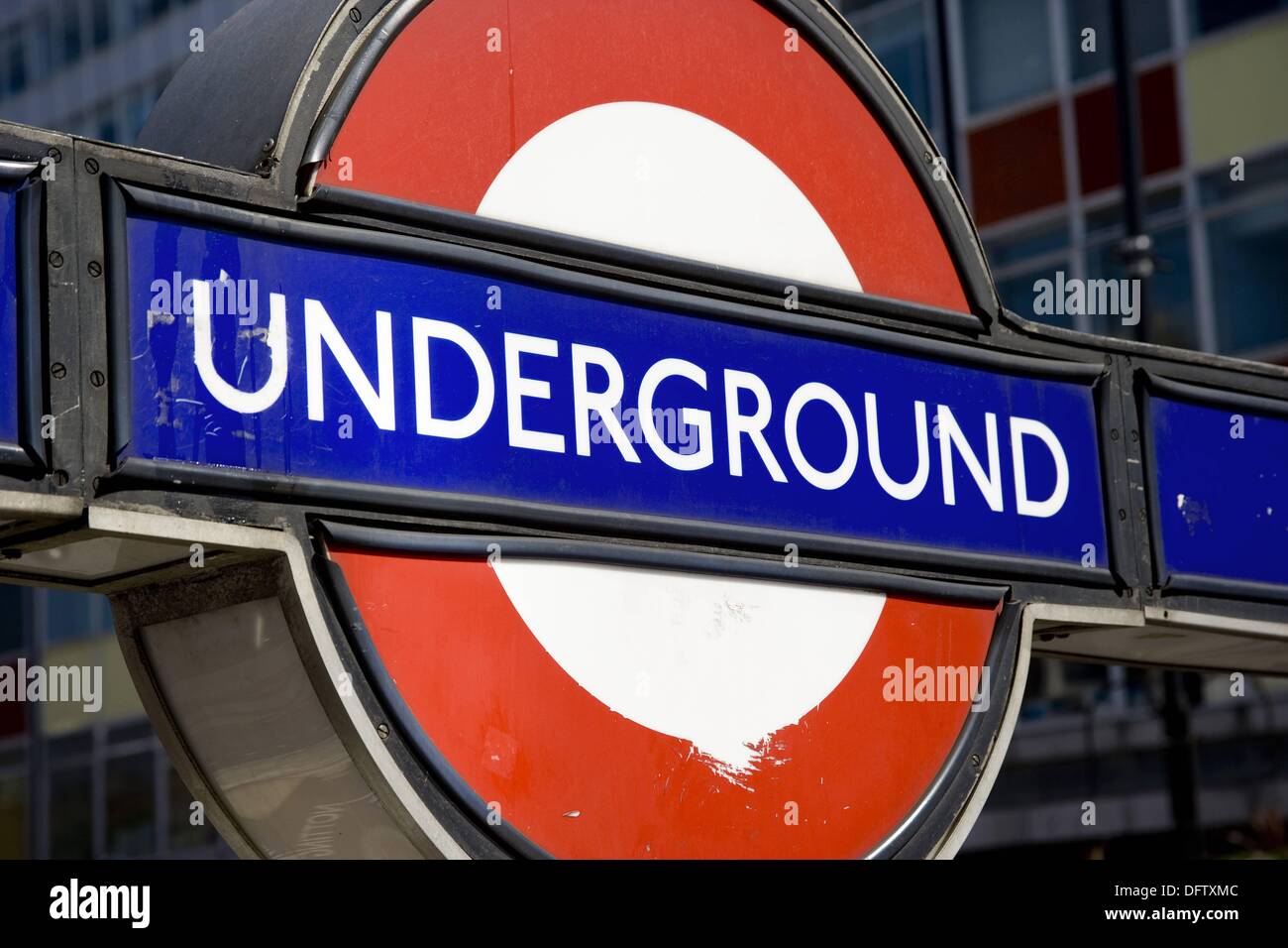 Notting hill station hi-res stock photography and images - Alamy