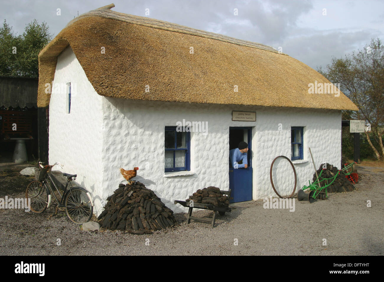 Kerry bog village museum hi-res stock photography and images - Alamy