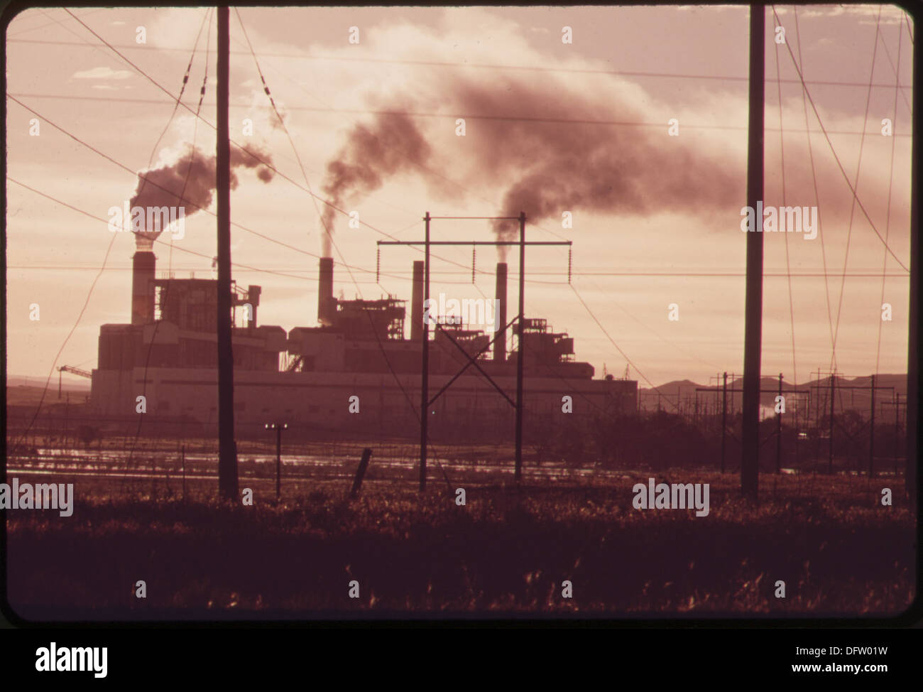 THIS 750-MEGAWATT POWER PLANT, LOCATED ON THE NORTH PLATTE RIVER, IS ...