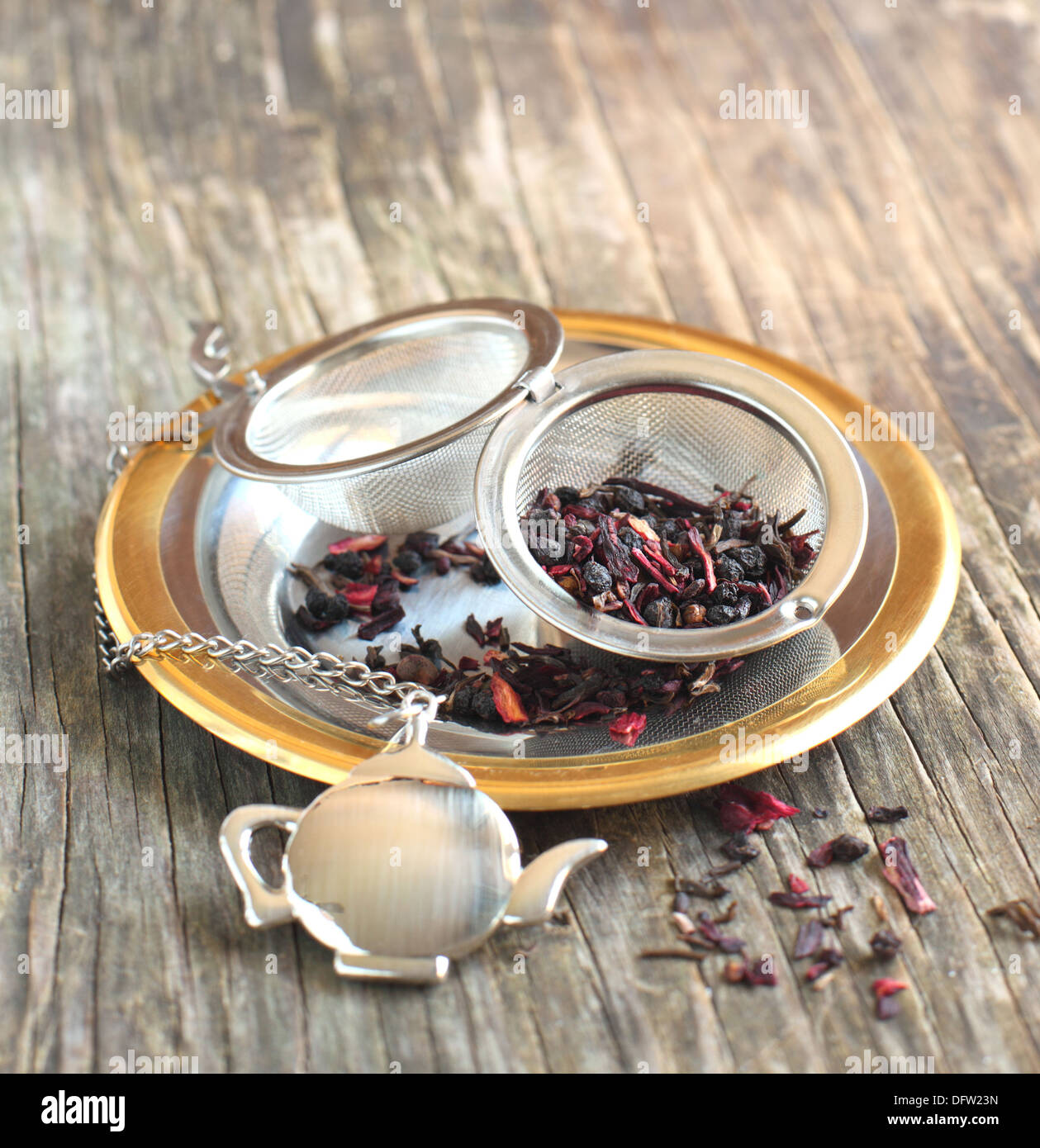 Very Berry White Tea Stock Photo - Alamy