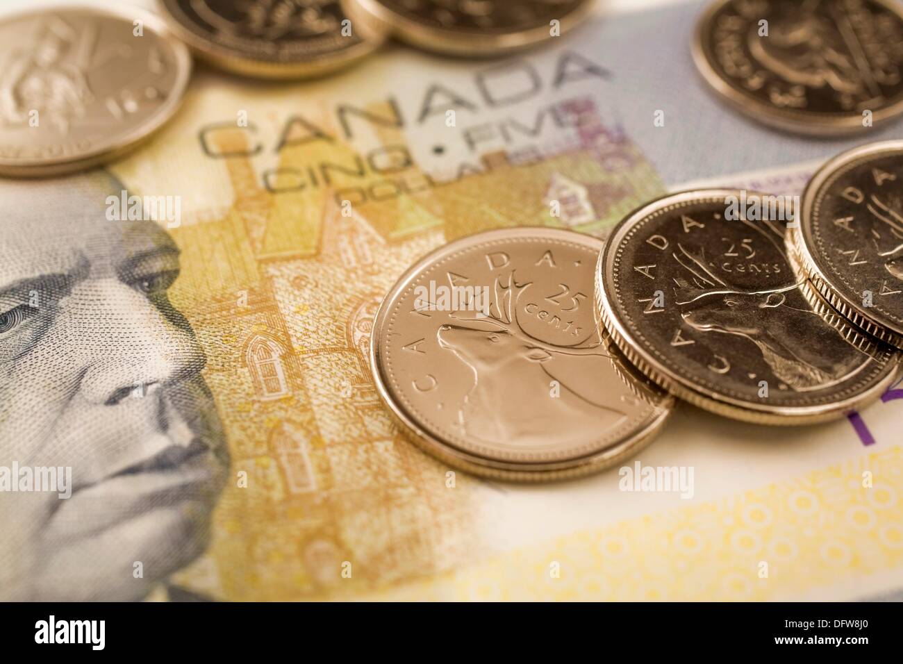 Canadian five dollar bill hi-res stock photography and images - Alamy