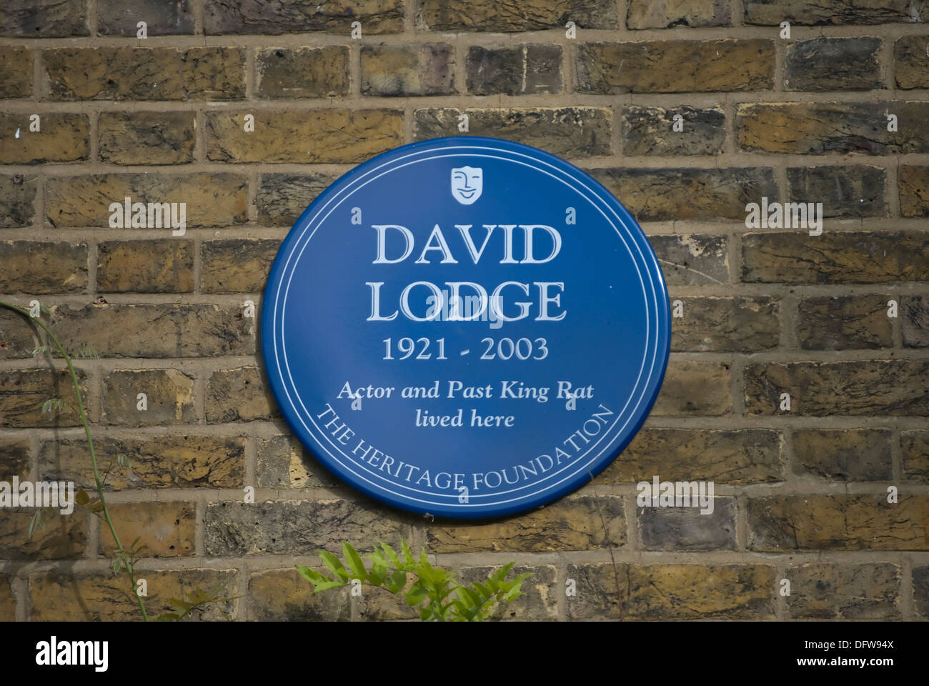 Actor david lodge hi-res stock photography and images - Alamy
